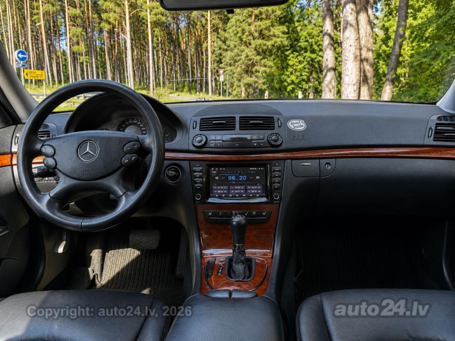 Pelēks Mercedes-Benz E-Class 2009 Valga, ar dzinēja tilpumu 2.10 L un nobraukumu 0 tūkst. km par 2450 €, foto 12 vietnē AUTOMOTO.COM.LV