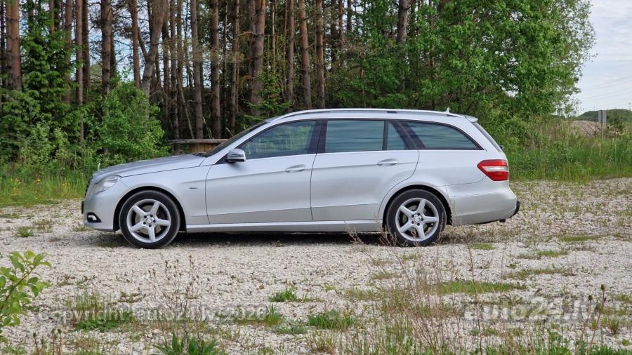Grey Mercedes-Benz E-Class 2010 in Tallinn, with an engine capacity of 3.00 L and mileage of 439 thousand km for 5500 €, photo 8 on AUTOMOTO.COM.LV