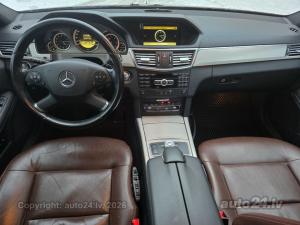 Pelēks Mercedes-Benz E-Class 2011 Tallina, ar dzinēja tilpumu 2.10 L un nobraukumu 379 tūkst. km par 6890 €, foto 7 vietnē AUTOMOTO.COM.LV