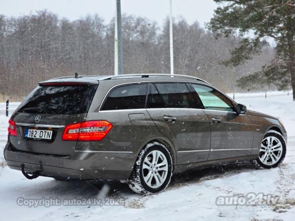 Grey Mercedes-Benz E-Class 2011 in Tallinn, with an engine capacity of 2.10 L and mileage of 379 thousand km for 6890 €, photo 6 on AUTOMOTO.COM.LV