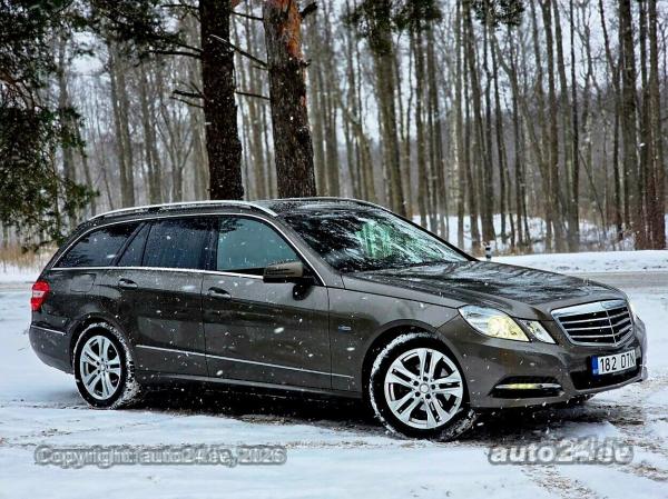 Grey Mercedes-Benz E-Class 2011 in Tallinn, with an engine capacity of 2.10 L and mileage of 379 thousand km for 5999 €, photo 3 on AUTOMOTO.COM.LV