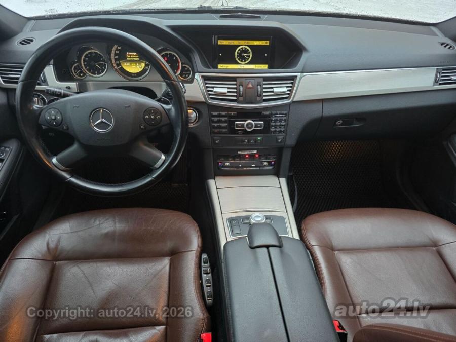 Grey Mercedes-Benz E-Class 2011 in Tallinn, with an engine capacity of 2.10 L and mileage of 379 thousand km for 5999 €, photo 8 on AUTOMOTO.COM.LV