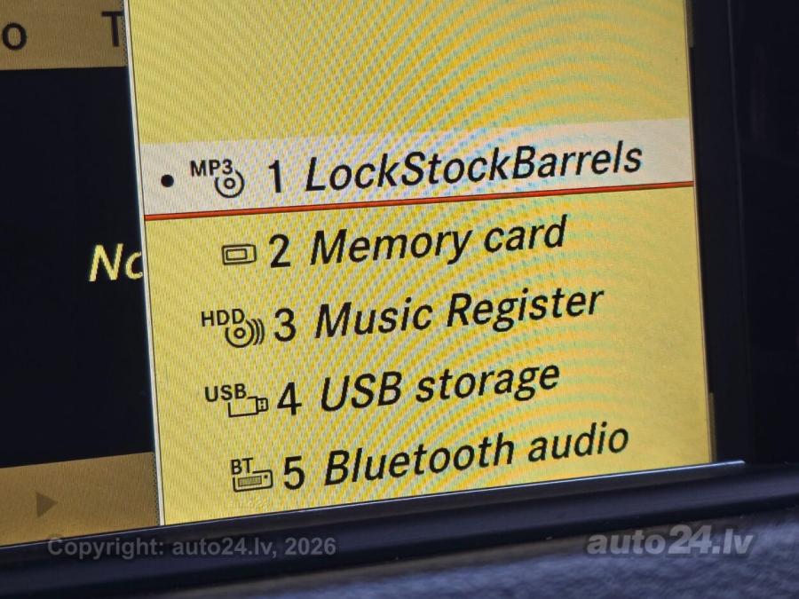 Grey Mercedes-Benz E-Class 2011 in Tallinn, with an engine capacity of 2.10 L and mileage of 379 thousand km for 5999 €, photo 20 on AUTOMOTO.COM.LV