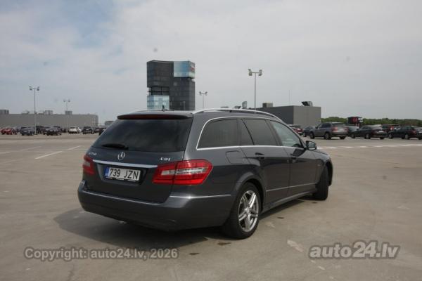 Grey Mercedes-Benz E-Class 2011 in Tallinn, with an engine capacity of 2.10 L and mileage of 360 thousand km for 4900 €, photo 3 on AUTOMOTO.COM.LV