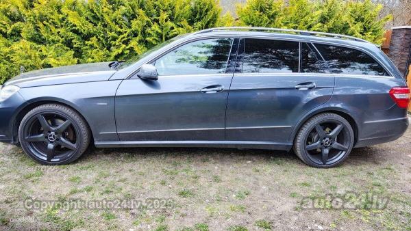 Grey Mercedes-Benz E-Class 2011 in Tallinn, with an engine capacity of 2.10 L and mileage of 360 thousand km for 4900 €, photo 9 on AUTOMOTO.COM.LV