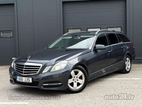 Pelēks Mercedes-Benz E-Class 2011 Jehvi, ar dzinēja tilpumu 3.00 L un nobraukumu 295 tūkst. km par 7500 €, foto 1 vietnē AUTOMOTO.COM.LV