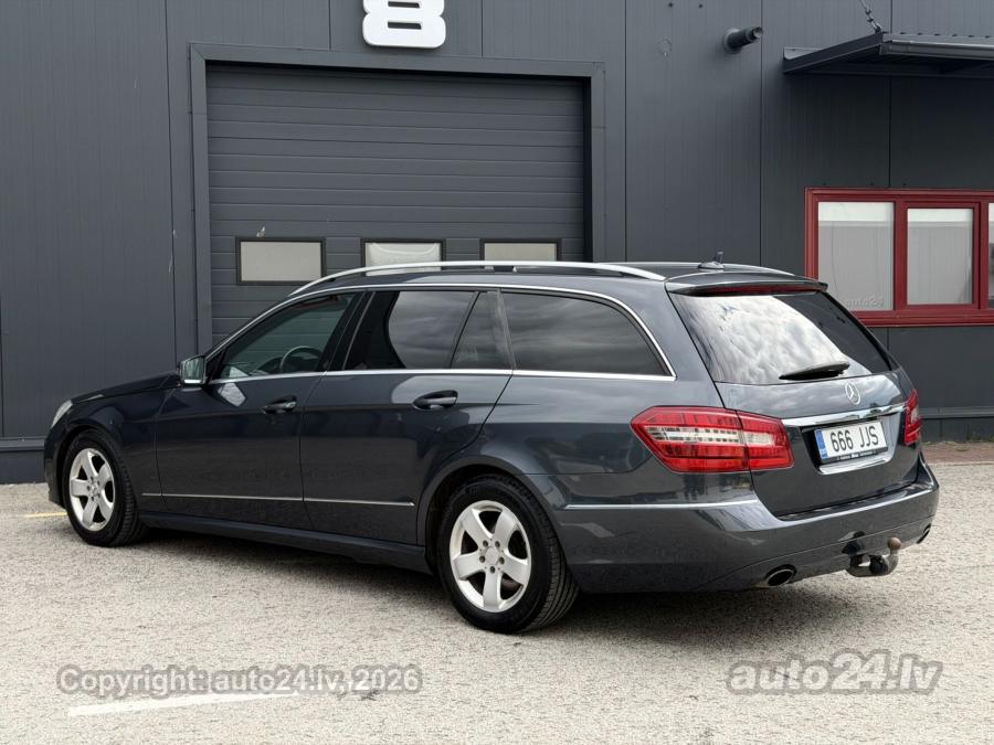 Grey Mercedes-Benz E-Class 2011 in Johvi, with an engine capacity of 3.00 L and mileage of 295 thousand km for 7500 €, photo 4 on AUTOMOTO.COM.LV