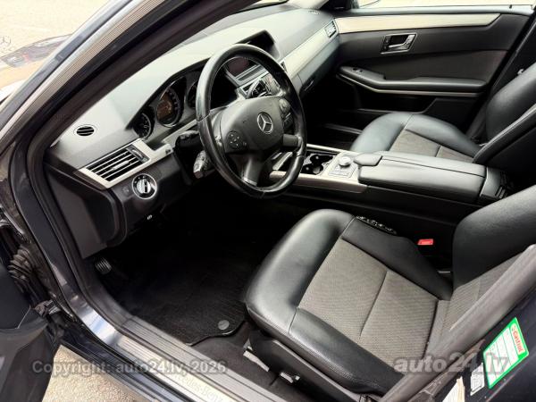 Pelēks Mercedes-Benz E-Class 2011 Jehvi, ar dzinēja tilpumu 3.00 L un nobraukumu 295 tūkst. km par 7500 €, foto 5 vietnē AUTOMOTO.COM.LV
