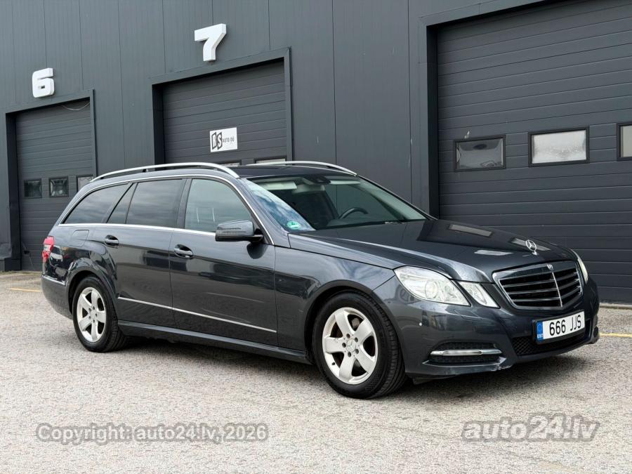 Grey Mercedes-Benz E-Class 2011 in Johvi, with an engine capacity of 3.00 L and mileage of 295 thousand km for 7500 €, photo 7 on AUTOMOTO.COM.LV