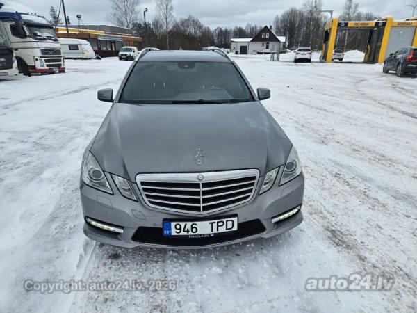 Pelēks Mercedes-Benz E-Class 2012 Veru, ar dzinēja tilpumu 3.00 L un nobraukumu 270 tūkst. km par 13000 €, foto 4 vietnē AUTOMOTO.COM.LV