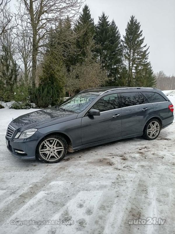 Pelēks Mercedes-Benz E-Class 2012 Tallina, ar dzinēja tilpumu 3.00 L un nobraukumu 391 tūkst. km par 7900 €, foto 3 vietnē AUTOMOTO.COM.LV