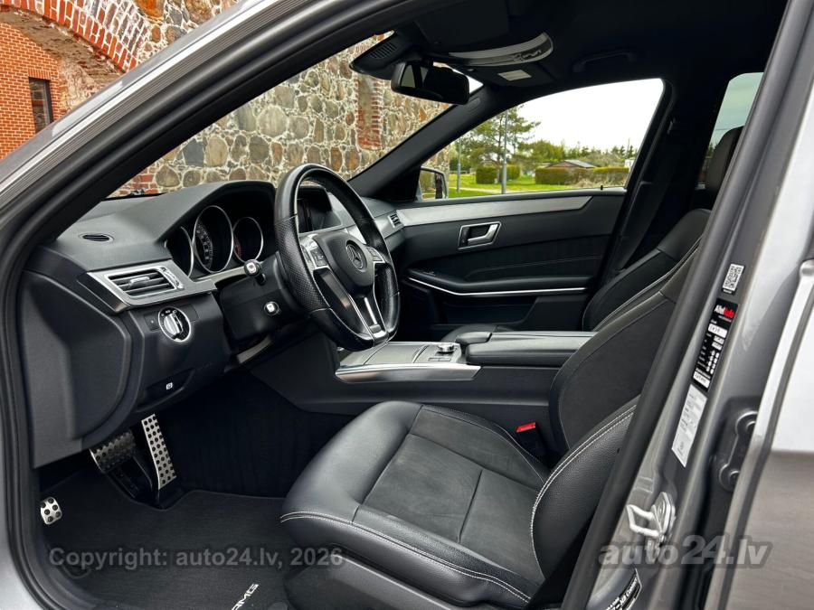 Grey Mercedes-Benz E-Class 2013 in Tallinn, with an engine capacity of 3.00 L and mileage of 256 thousand km for 13500 €, photo 7 on AUTOMOTO.COM.LV