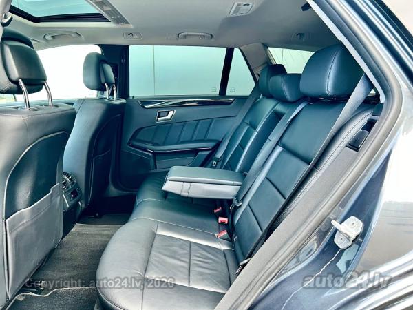 Pelēks Mercedes-Benz E-Class 2013 Tallina, ar dzinēja tilpumu 3.00 L un nobraukumu 240 tūkst. km par 8500 €, foto 11 vietnē AUTOMOTO.COM.LV