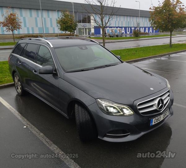 Pelēks Mercedes-Benz E-Class 2013 Tallina, ar dzinēja tilpumu 2.10 L un nobraukumu 351 tūkst. km par 7499 €, foto 4 vietnē AUTOMOTO.COM.LV