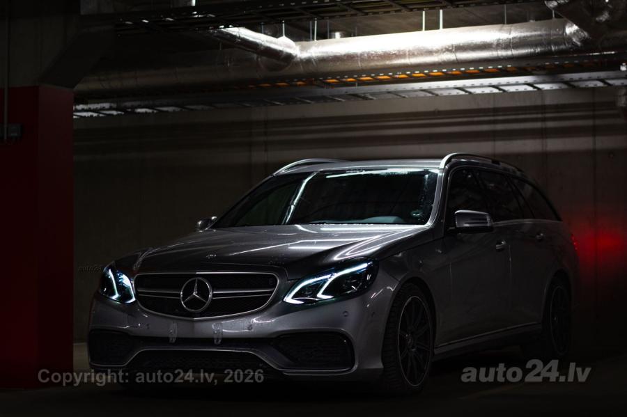 Pelēks Mercedes-Benz E-Class 2013 Tallina, ar dzinēja tilpumu 2.10 L un nobraukumu 334 tūkst. km par 12300 €, foto 3 vietnē AUTOMOTO.COM.LV