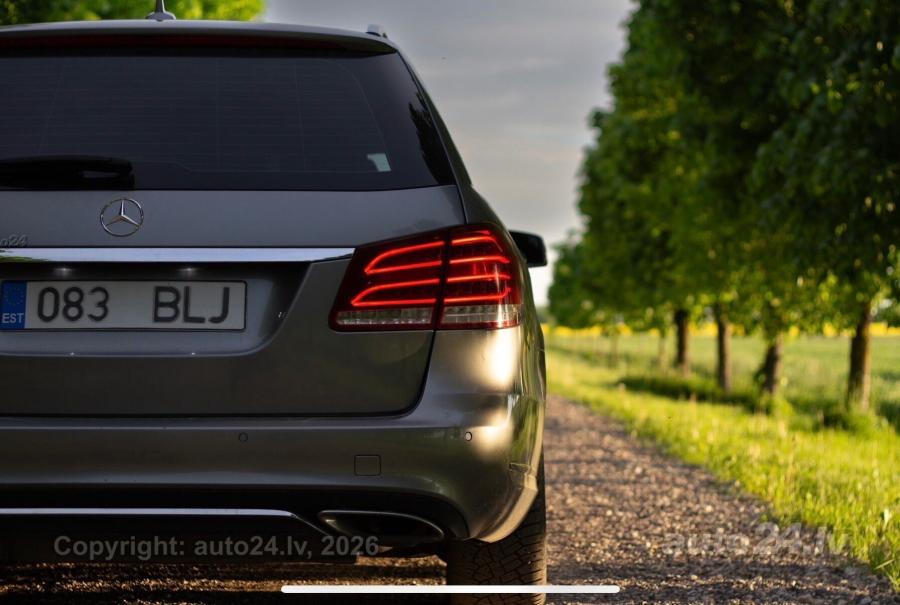 Pelēks Mercedes-Benz E-Class 2013 Tallina, ar dzinēja tilpumu 2.10 L un nobraukumu 334 tūkst. km par 12300 €, foto 16 vietnē AUTOMOTO.COM.LV