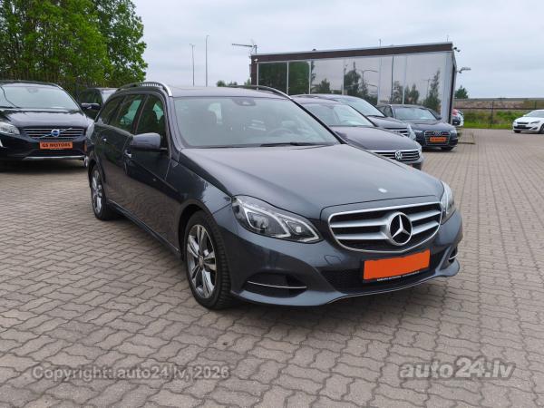 Grey Mercedes-Benz E-Class 2014 in Tartu, with an engine capacity of 2.10 L and mileage of 268 thousand km for 11990 €, photo 4 on AUTOMOTO.COM.LV