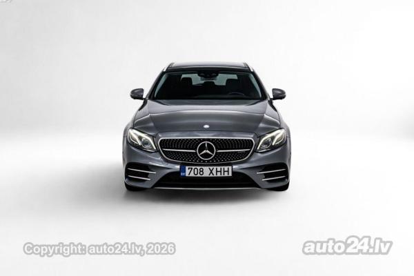 Grey Mercedes-Benz E-Class 2016 in Tallinn, with an engine capacity of 2.00 L and mileage of 348 thousand km for 16900 €, photo 2 on AUTOMOTO.COM.LV