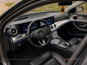 Pelēks Mercedes-Benz E-Class 2016 Tallina, ar dzinēja tilpumu 2.00 L un nobraukumu 351 tūkst. km par 15999 €, foto 9 vietnē AUTOMOTO.COM.LV