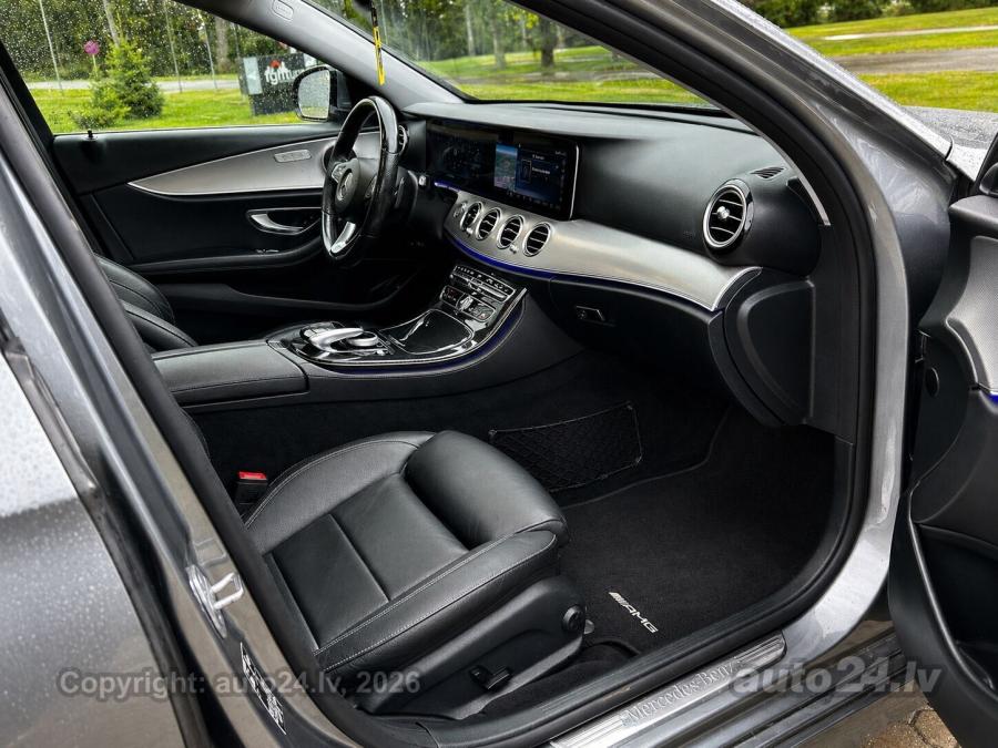Pelēks Mercedes-Benz E-Class 2016 Tallina, ar dzinēja tilpumu 2.00 L un nobraukumu 351 tūkst. km par 15999 €, foto 11 vietnē AUTOMOTO.COM.LV