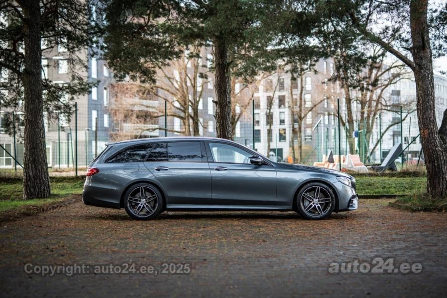 Pelēks Mercedes-Benz E-Class 2017 Tallina, ar dzinēja tilpumu 3.00 L un nobraukumu 174 tūkst. km par 31900 €, foto 5 vietnē AUTOMOTO.COM.LV