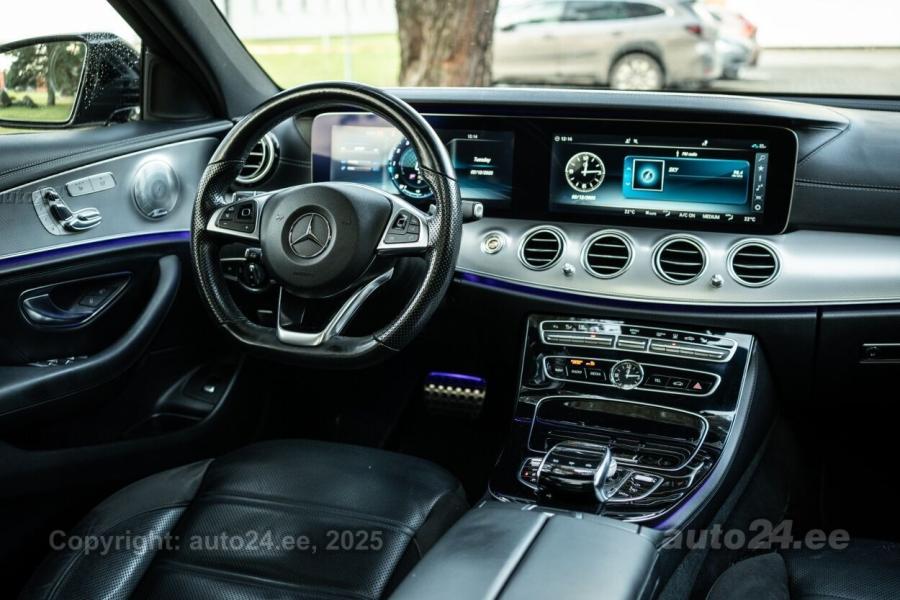Pelēks Mercedes-Benz E-Class 2017 Tallina, ar dzinēja tilpumu 3.00 L un nobraukumu 174 tūkst. km par 31900 €, foto 13 vietnē AUTOMOTO.COM.LV