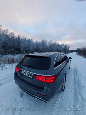 Grey Mercedes-Benz E-Class 2017 in Tallinn, with an engine capacity of 2.00 L and mileage of 268 thousand km for 16900 €, photo 5 on AUTOMOTO.COM.LV