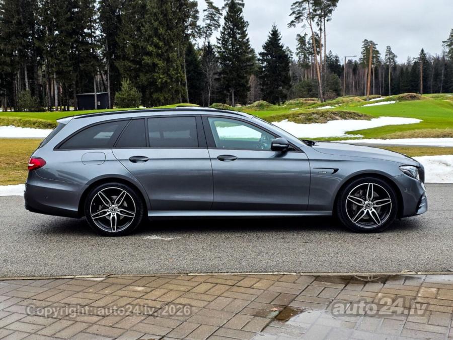 Pelēks Mercedes-Benz E-Class 2017 Pērnava, ar dzinēja tilpumu 2.00 L un nobraukumu 223 tūkst. km par 20500 €, foto 5 vietnē AUTOMOTO.COM.LV