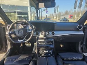 Pelēks Mercedes-Benz E-Class 2017 Tallina, ar dzinēja tilpumu 2.00 L un nobraukumu 164 tūkst. km par 19990 €, foto 14 vietnē AUTOMOTO.COM.LV
