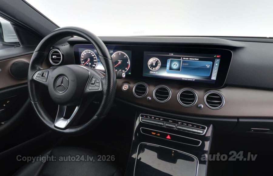 Grey Mercedes-Benz E-Class 2017 in Tallinn, with an engine capacity of 2.00 L and mileage of 150 thousand km for 18900 €, photo 14 on AUTOMOTO.COM.LV