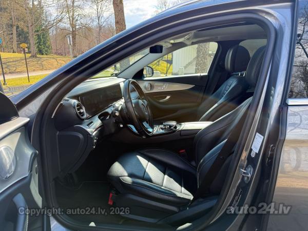 Pelēks Mercedes-Benz E-Class 2017 Viljandi, ar dzinēja tilpumu 3.00 L un nobraukumu 240 tūkst. km par 23900 €, foto 9 vietnē AUTOMOTO.COM.LV