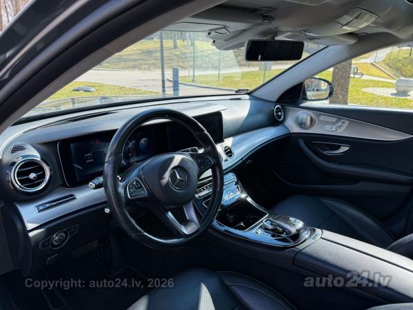 Pelēks Mercedes-Benz E-Class 2017 Viljandi, ar dzinēja tilpumu 3.00 L un nobraukumu 240 tūkst. km par 23900 €, foto 10 vietnē AUTOMOTO.COM.LV