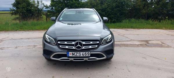 Pelēks Mercedes-Benz E-Class 2017 Viļņa, ar dzinēja tilpumu 1.95 L un nobraukumu 315 tūkst. km par 20000 €, foto 1 vietnē AUTOMOTO.COM.LV