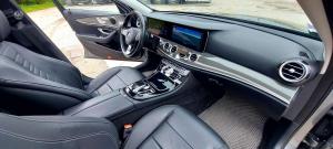 Grey Mercedes-Benz E-Class 2017 in Vilnius, with an engine capacity of 1.95 L and mileage of 315 thousand km for 20000 €, photo 14 on AUTOMOTO.COM.LV