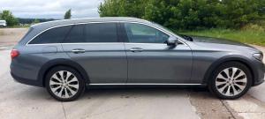 Grey Mercedes-Benz E-Class 2017 in Vilnius, with an engine capacity of 1.95 L and mileage of 315 thousand km for 20000 €, photo 25 on AUTOMOTO.COM.LV