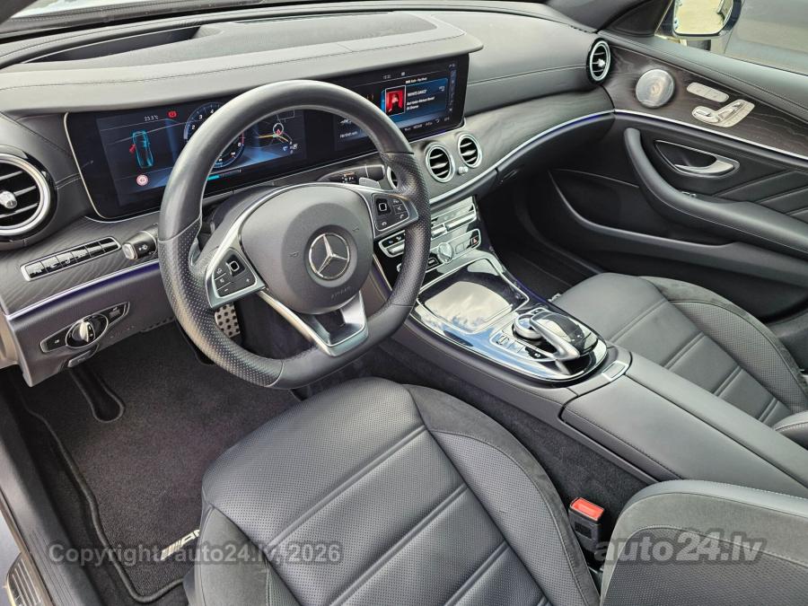 Pelēks Mercedes-Benz E-Class 2017 Tartu, ar dzinēja tilpumu 3.00 L un nobraukumu 95 tūkst. km par 29900 €, foto 10 vietnē AUTOMOTO.COM.LV