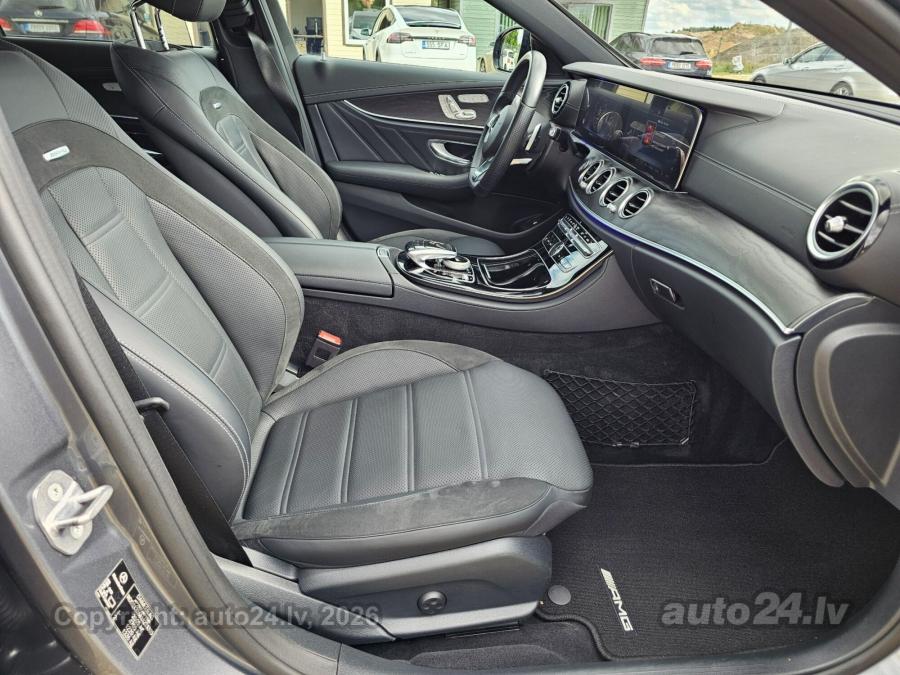 Pelēks Mercedes-Benz E-Class 2017 Tartu, ar dzinēja tilpumu 3.00 L un nobraukumu 95 tūkst. km par 29900 €, foto 11 vietnē AUTOMOTO.COM.LV