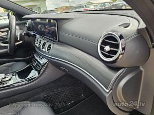 Pelēks Mercedes-Benz E-Class 2017 Tartu, ar dzinēja tilpumu 3.00 L un nobraukumu 95 tūkst. km par 29900 €, foto 17 vietnē AUTOMOTO.COM.LV