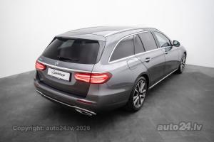Grey Mercedes-Benz E-Class 2017 in Tallinn, with an engine capacity of 3.00 L and mileage of 191 thousand km for 19899 €, photo 6 on AUTOMOTO.COM.LV