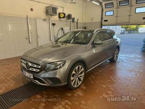 Grey Mercedes-Benz E-Class 2018 in Tallinn, with an engine capacity of 2.00 L and mileage of 192 thousand km for 31500 €, photo  on AUTOMOTO.COM.LV