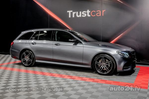 Pelēks Mercedes-Benz E-Class 2018 Pērnava, ar dzinēja tilpumu 2.00 L un nobraukumu 254 tūkst. km par 19900 €, foto 10 vietnē AUTOMOTO.COM.LV
