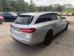 Pelēks Mercedes-Benz E-Class 2018 Veru, ar dzinēja tilpumu 2.00 L un nobraukumu 383 tūkst. km par 8880 €, foto 4 vietnē AUTOMOTO.COM.LV