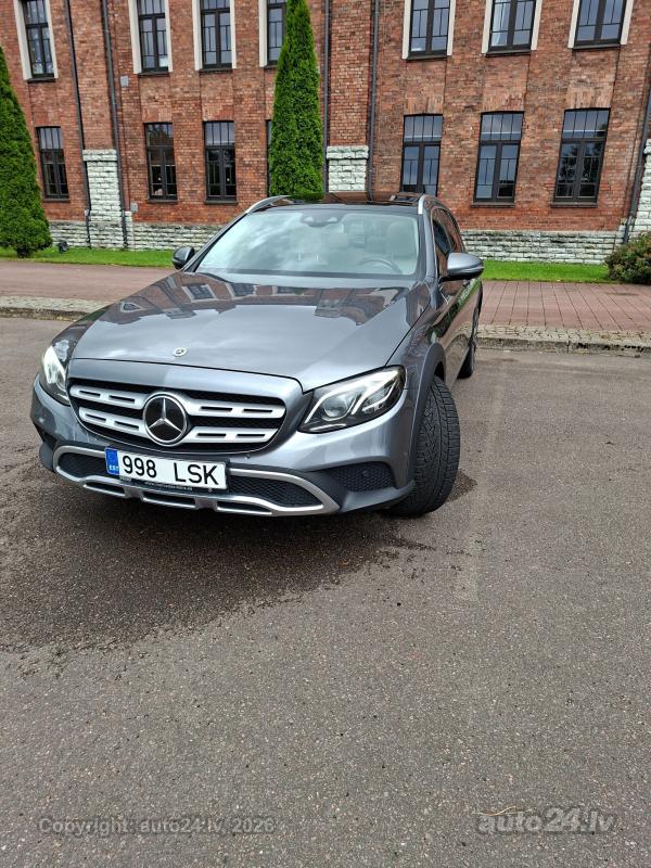 Grey Mercedes-Benz E-Class 2018 in Tallinn, with an engine capacity of 2.00 L and mileage of 194 thousand km for 24900 €, photo 2 on AUTOMOTO.COM.LV