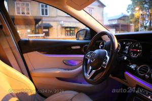 Grey Mercedes-Benz E-Class 2018 in Parnu, with an engine capacity of 2.00 L and mileage of 141 thousand km for 23500 €, photo 20 on AUTOMOTO.COM.LV