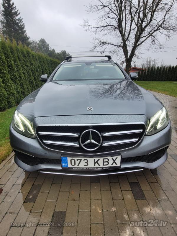 Grey Mercedes-Benz E-Class 2018 in Paide, with an engine capacity of 2.00 L and mileage of 390 thousand km for 18900 €, photo 3 on AUTOMOTO.COM.LV