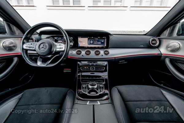 Grey Mercedes-Benz E-Class 2019 in Tallinn, with an engine capacity of 2.00 L and mileage of 82 thousand km for 24999 €, photo 11 on AUTOMOTO.COM.LV