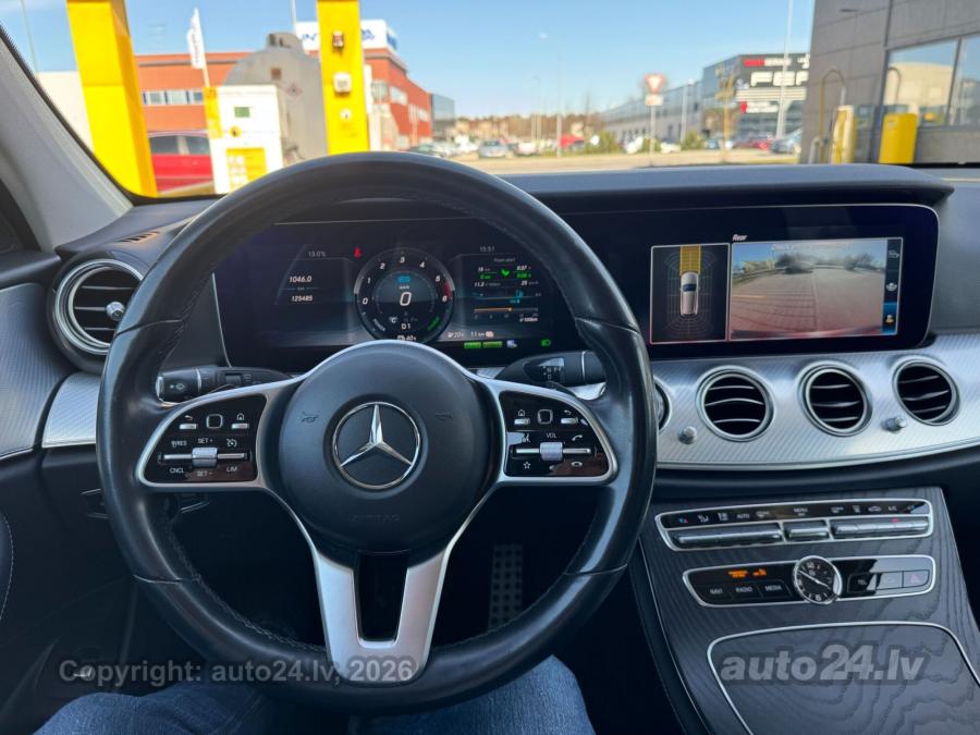 Grey Mercedes-Benz E-Class 2019 in Tallinn, with an engine capacity of 2.00 L and mileage of 125 thousand km for 22900 €, photo 7 on AUTOMOTO.COM.LV