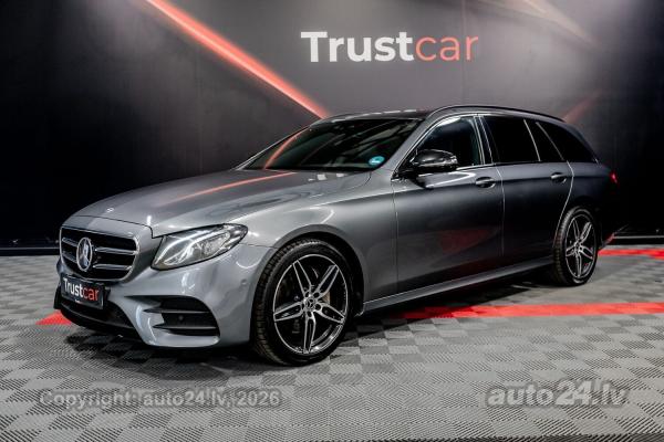 Pelēks Mercedes-Benz E-Class 2019 Pērnava, ar dzinēja tilpumu 2.00 L un nobraukumu 259 tūkst. km par 19900 €, foto 1 vietnē AUTOMOTO.COM.LV