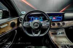Серый Мерседес Е-Класс 2019 в Пярну, объемом двигателя 2.00 л и пробегом 259 тыс. км за 19900 €, фото 17 на AUTOMOTO.COM.LV