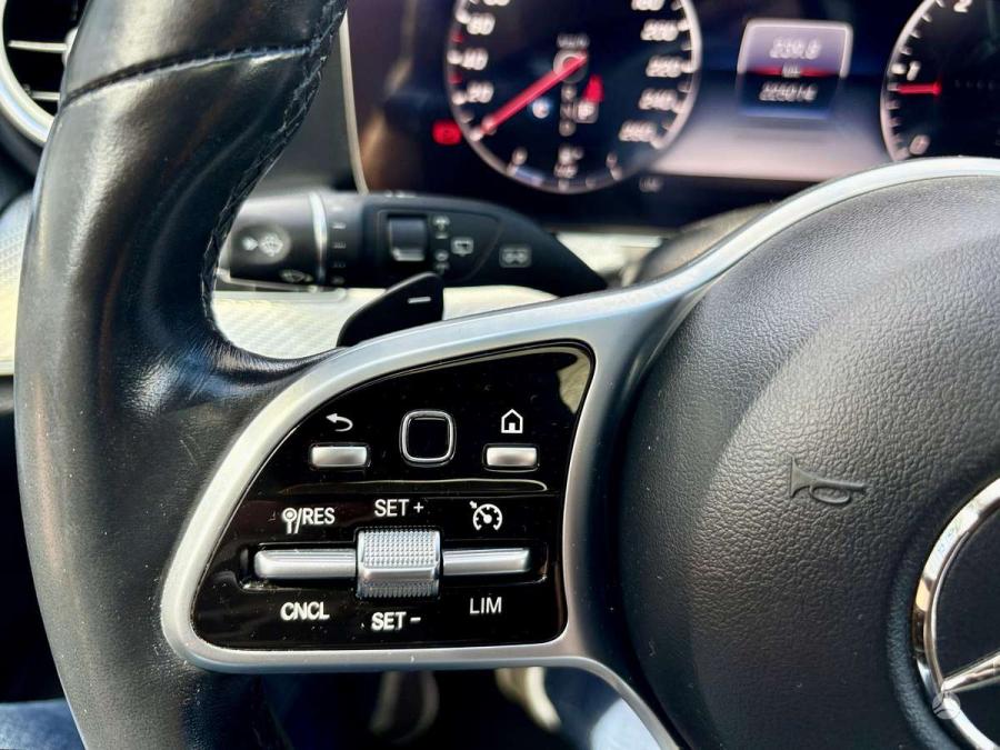 Grey Mercedes-Benz E-Class 2019 in Panevezys, with an engine capacity of 1.95 L and mileage of 225 thousand km for 17300 €, photo 15 on AUTOMOTO.COM.LV